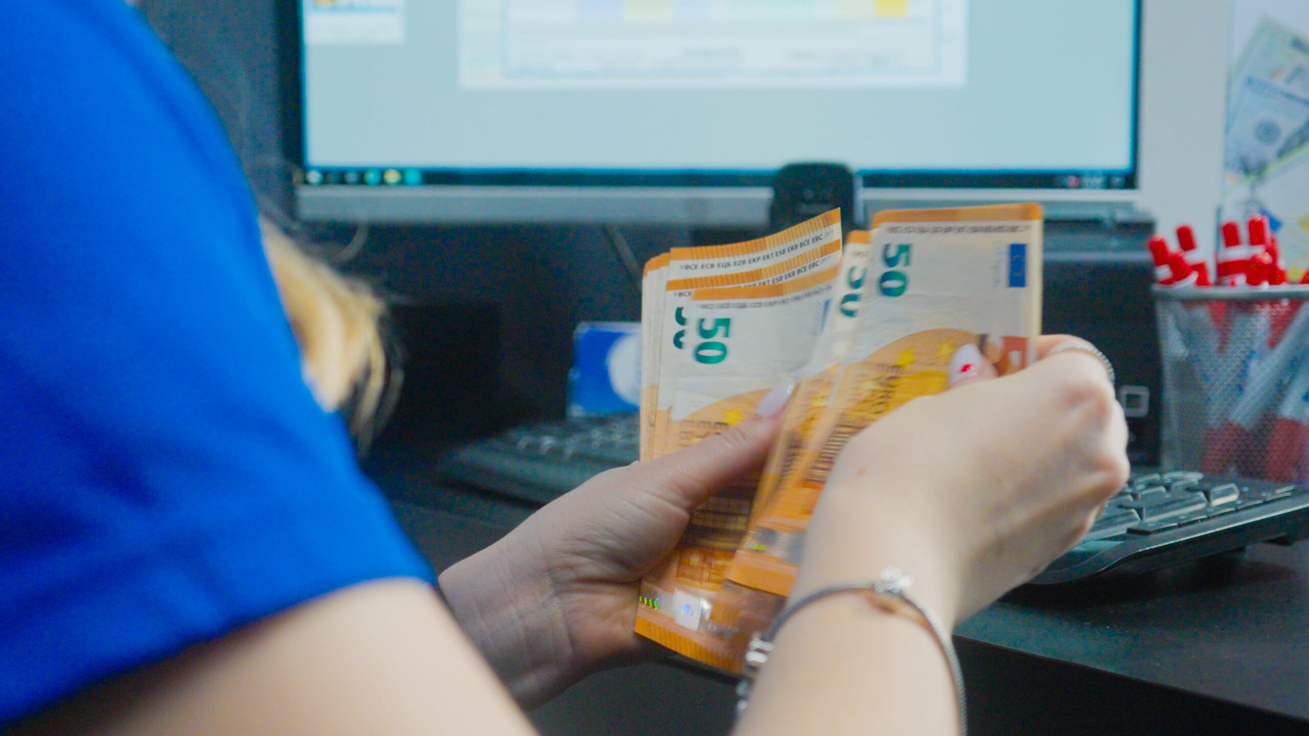 Top Foreign Currency Exchange Services | MME